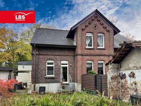Doppelhaushälfte in 45329 Essen mit 120m² kaufen | titleExtension